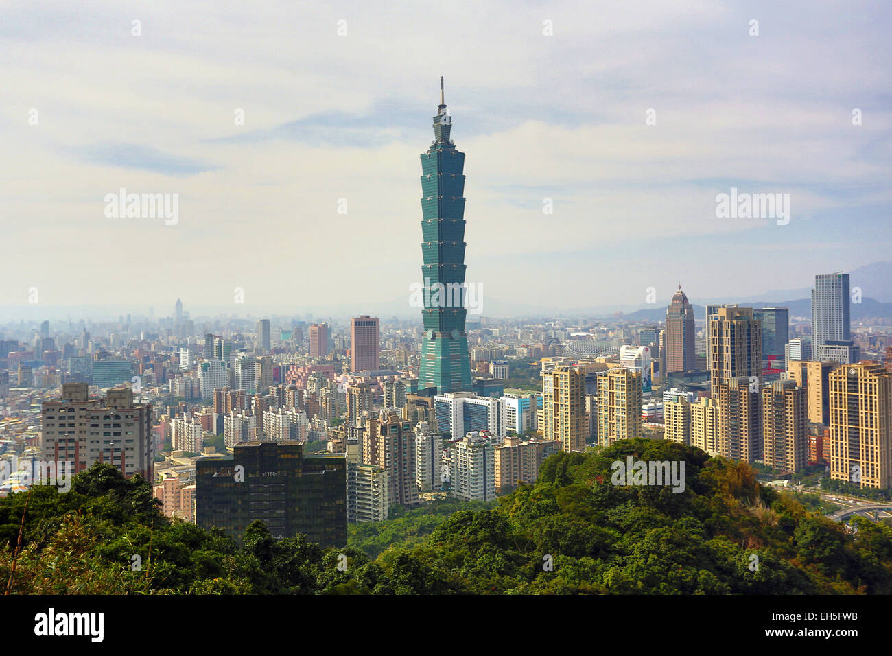 Taipei 101 taiwan -Fotos und -Bildmaterial in hoher Auflösung – Alamy