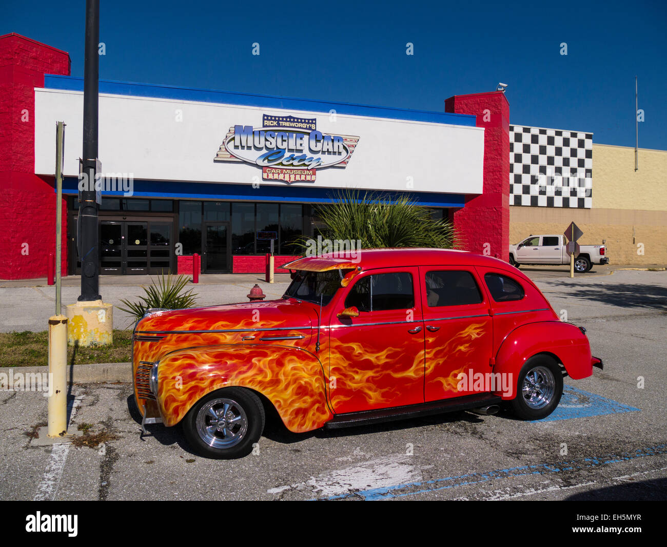 Muskelauto hot rod -Fotos und -Bildmaterial in hoher Auflösung – Alamy