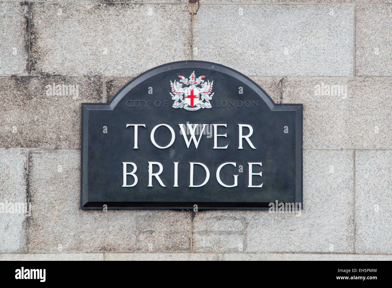 Tower bridge sign -Fotos und -Bildmaterial in hoher Auflösung – Alamy