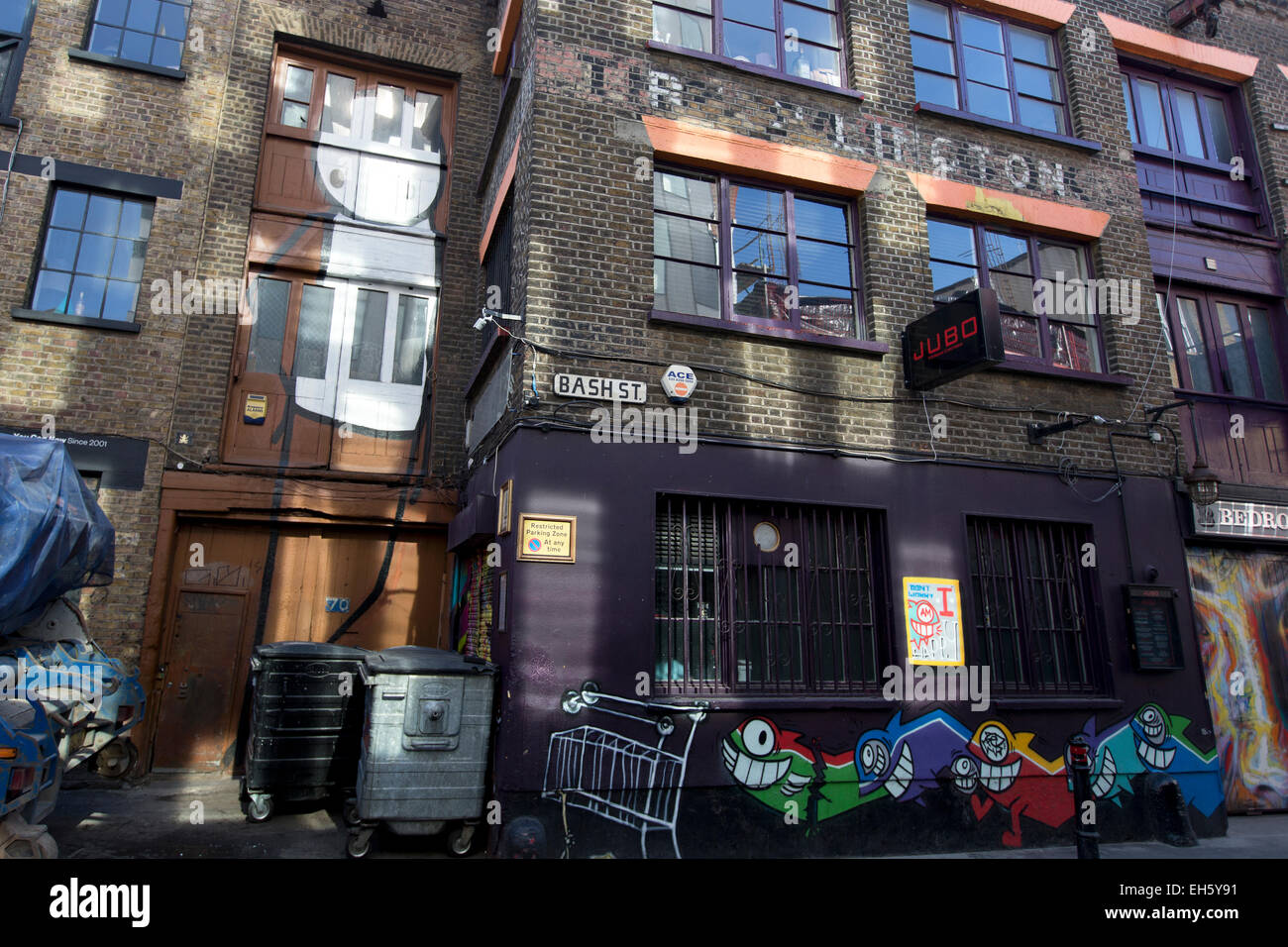 Stik street art graffiti -Fotos und -Bildmaterial in hoher Auflösung ...