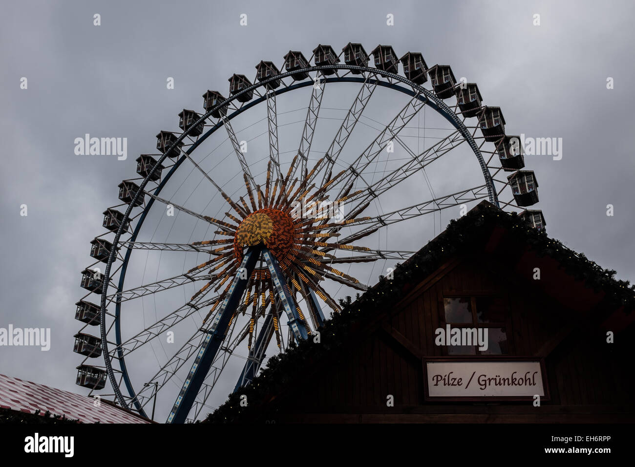 Berliner weihnachtsmarkt riesenrad -Fotos und -Bildmaterial in hoher ...