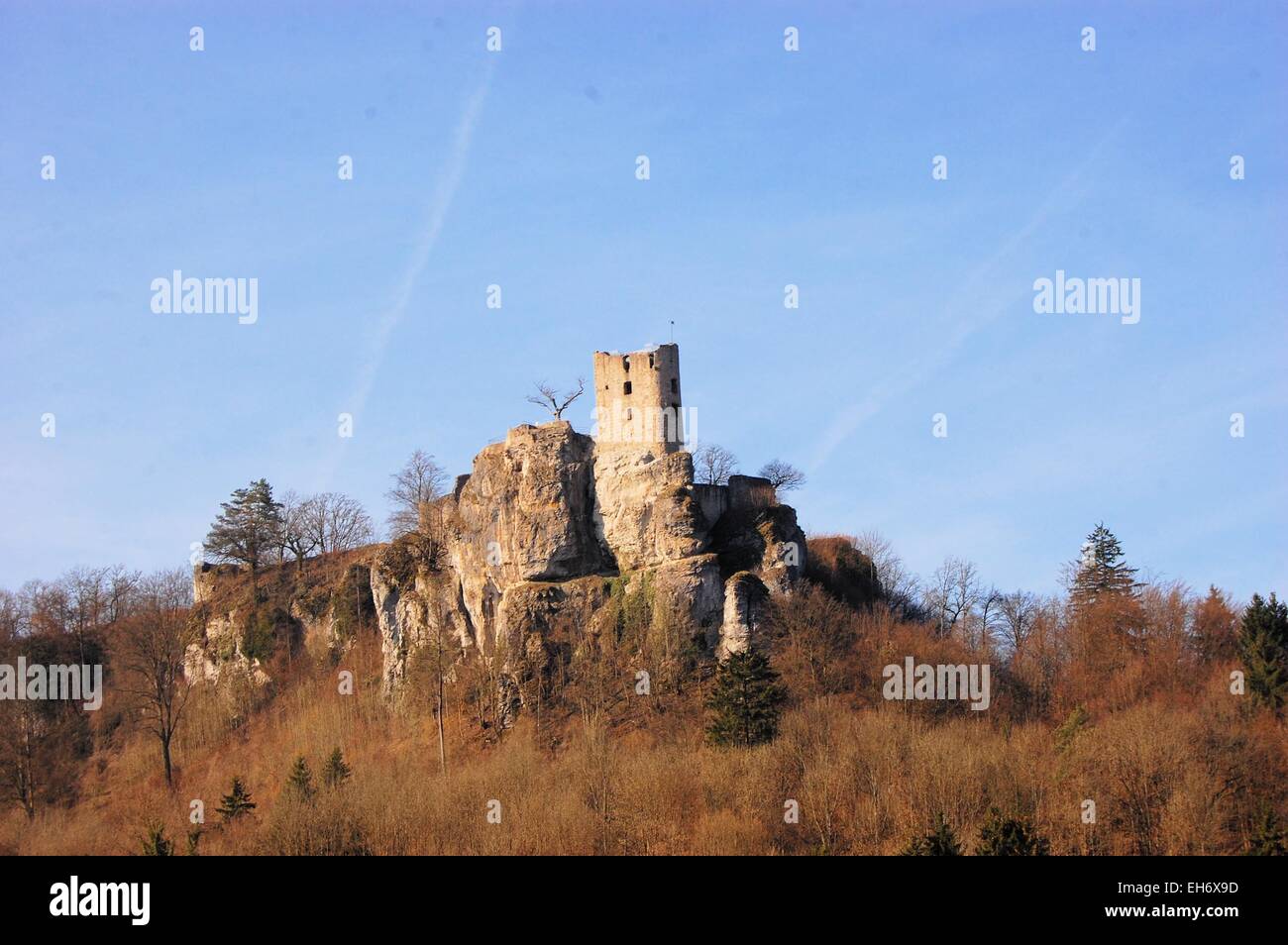 Burgruine neideck -Fotos und -Bildmaterial in hoher Auflösung – Alamy