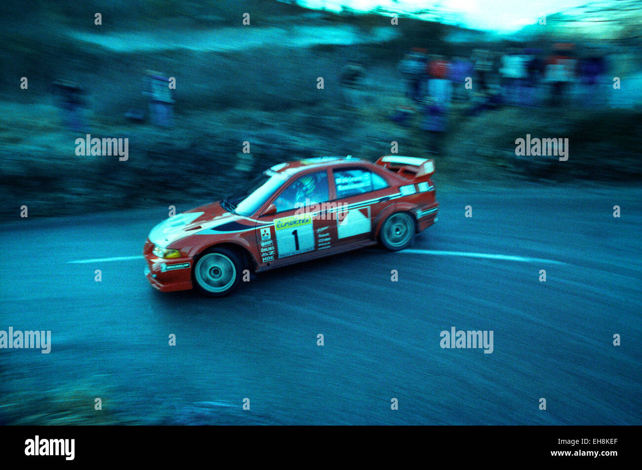 Tommi Makinen befahren eine Etappe der Rallye Monte Carlo 1999 seinen ...