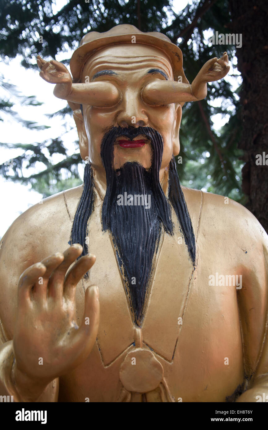 Buddha mit Armen für Augen zehn tausend Buddhas Kloster - Mann Fett AsZ ...