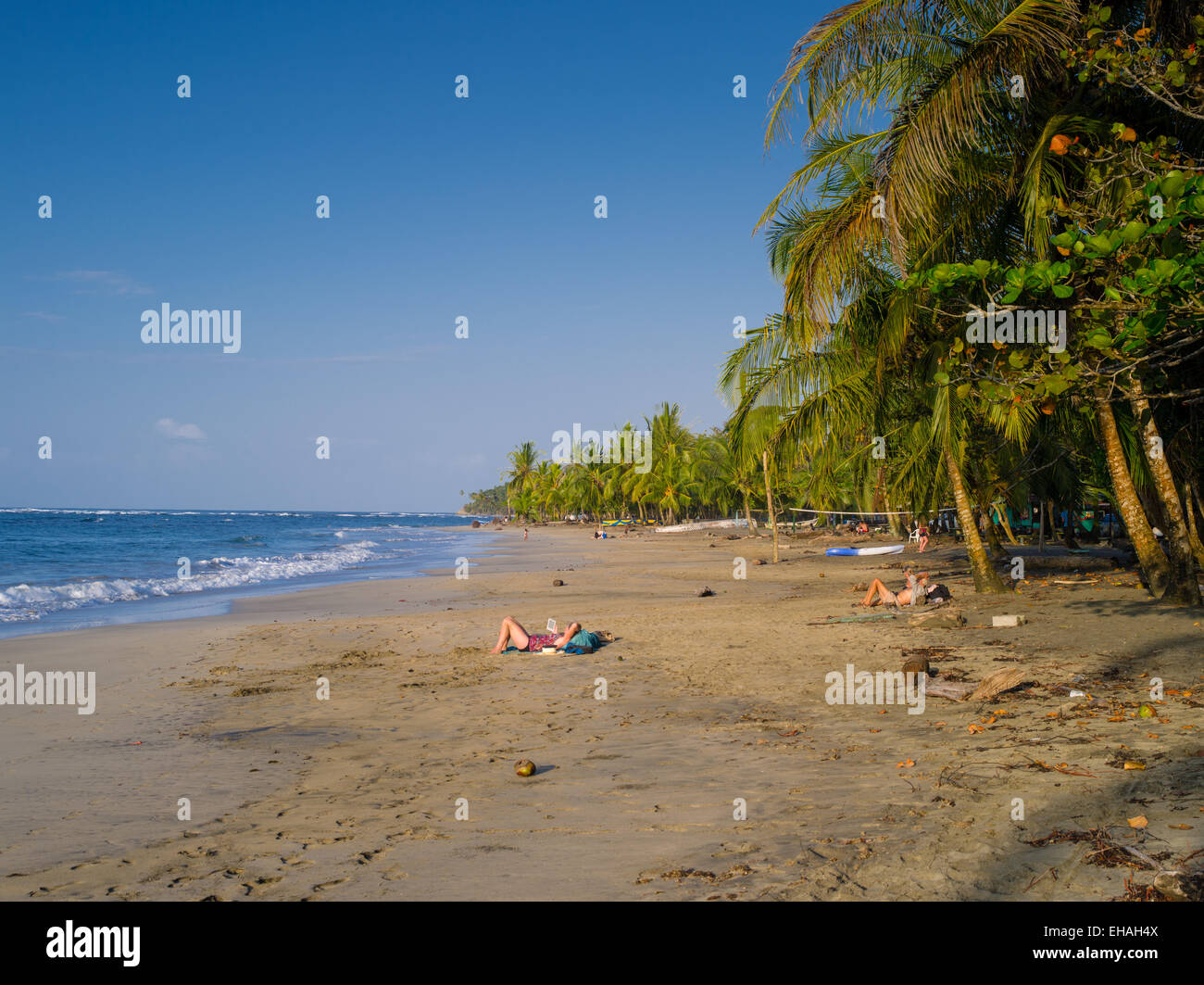 Sonnenuntergang am Strand von Manzanillo, Limon, Costa Rica ...