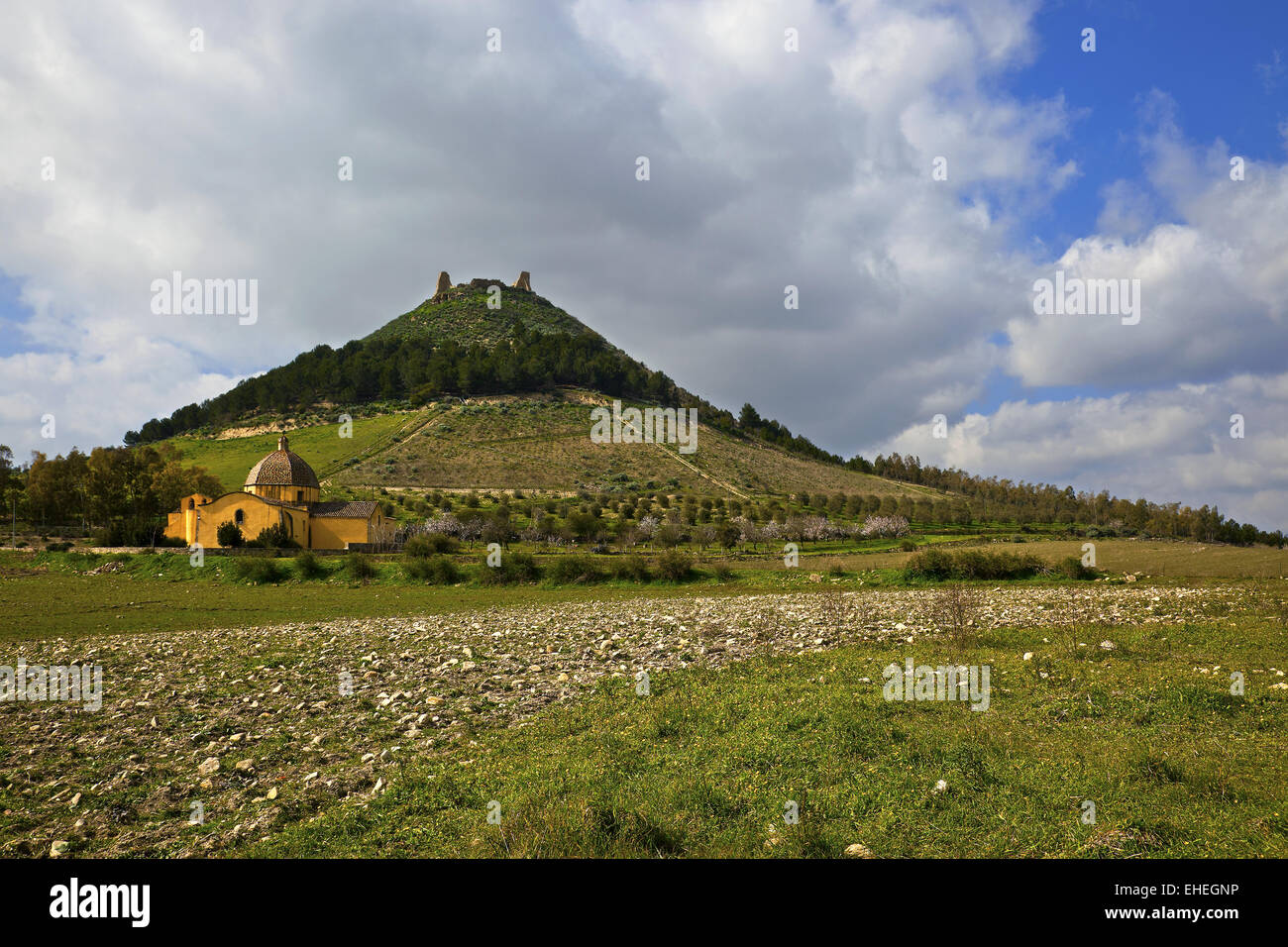 Nuraghe sardinia -Fotos und -Bildmaterial in hoher Auflösung – Alamy