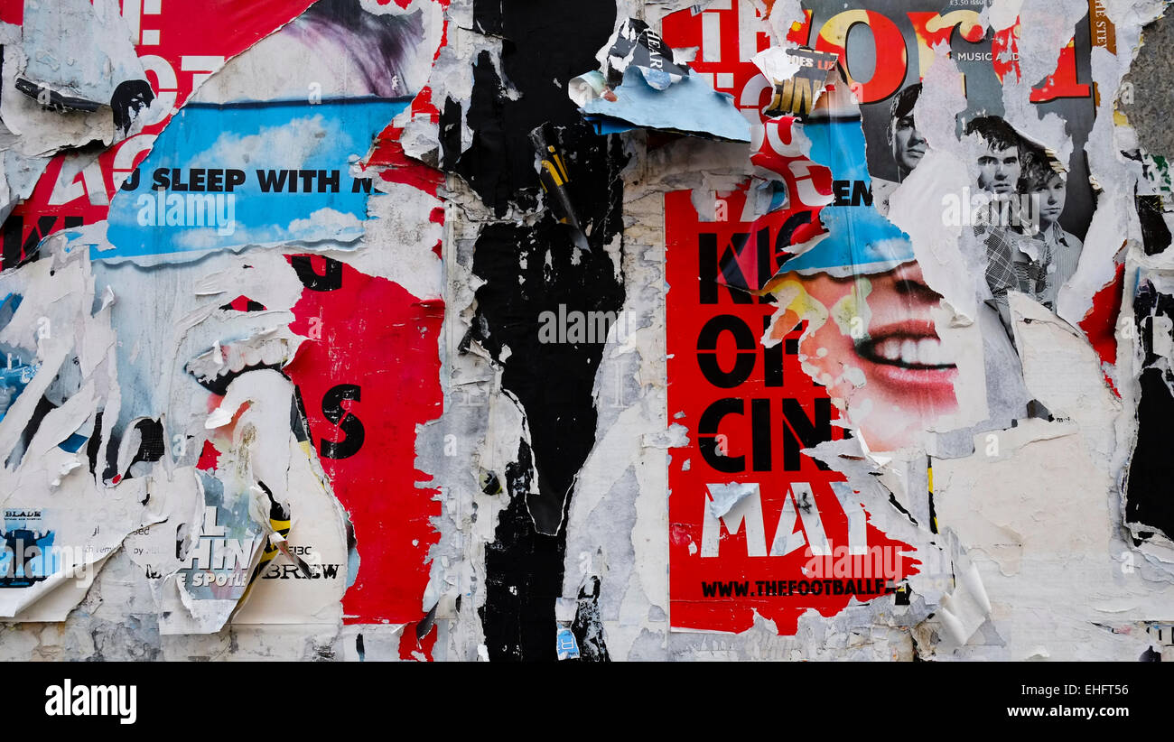 Ripped poster -Fotos und -Bildmaterial in hoher Auflösung – Alamy