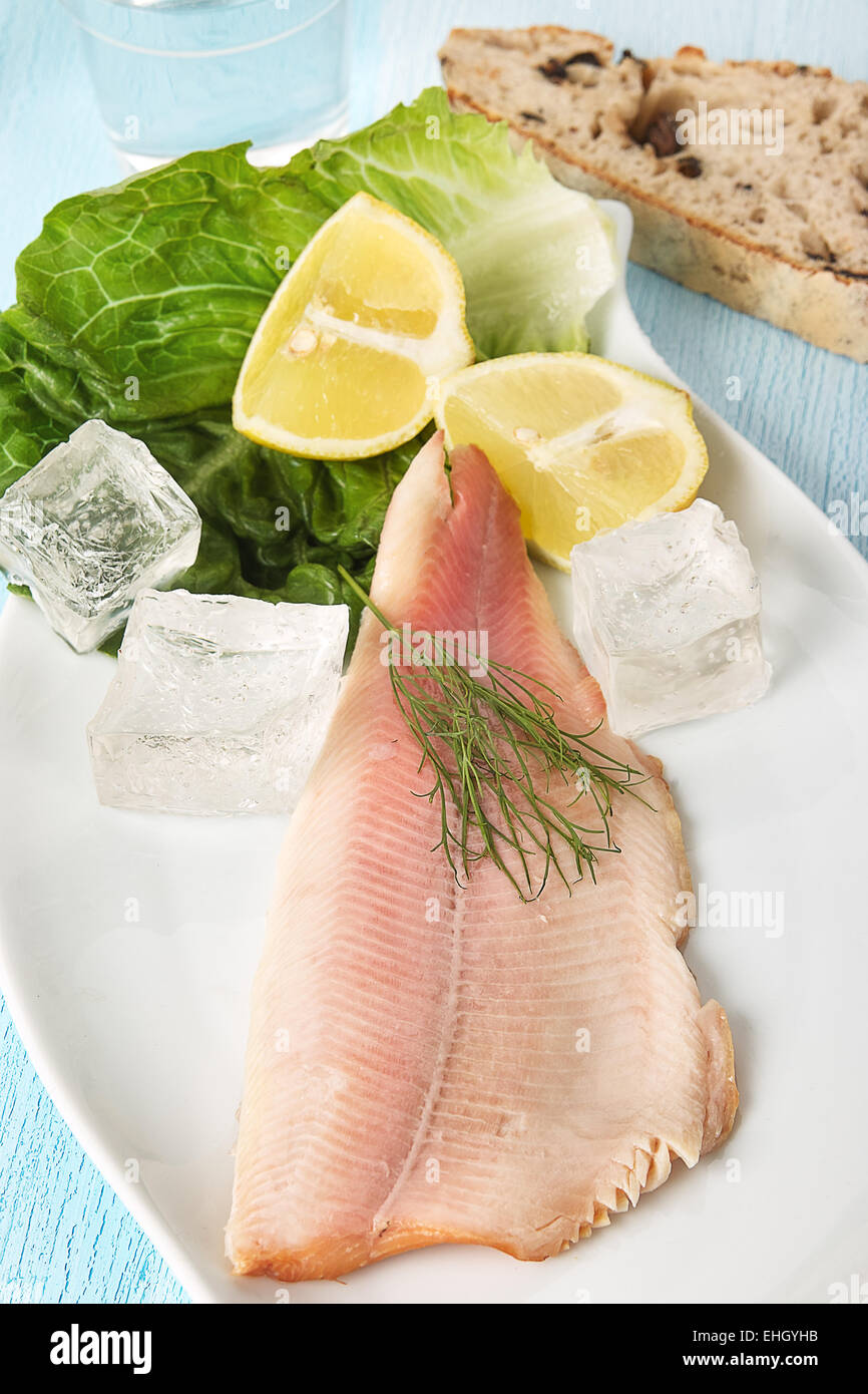 Forelle filetieren -Fotos und -Bildmaterial in hoher Auflösung – Alamy