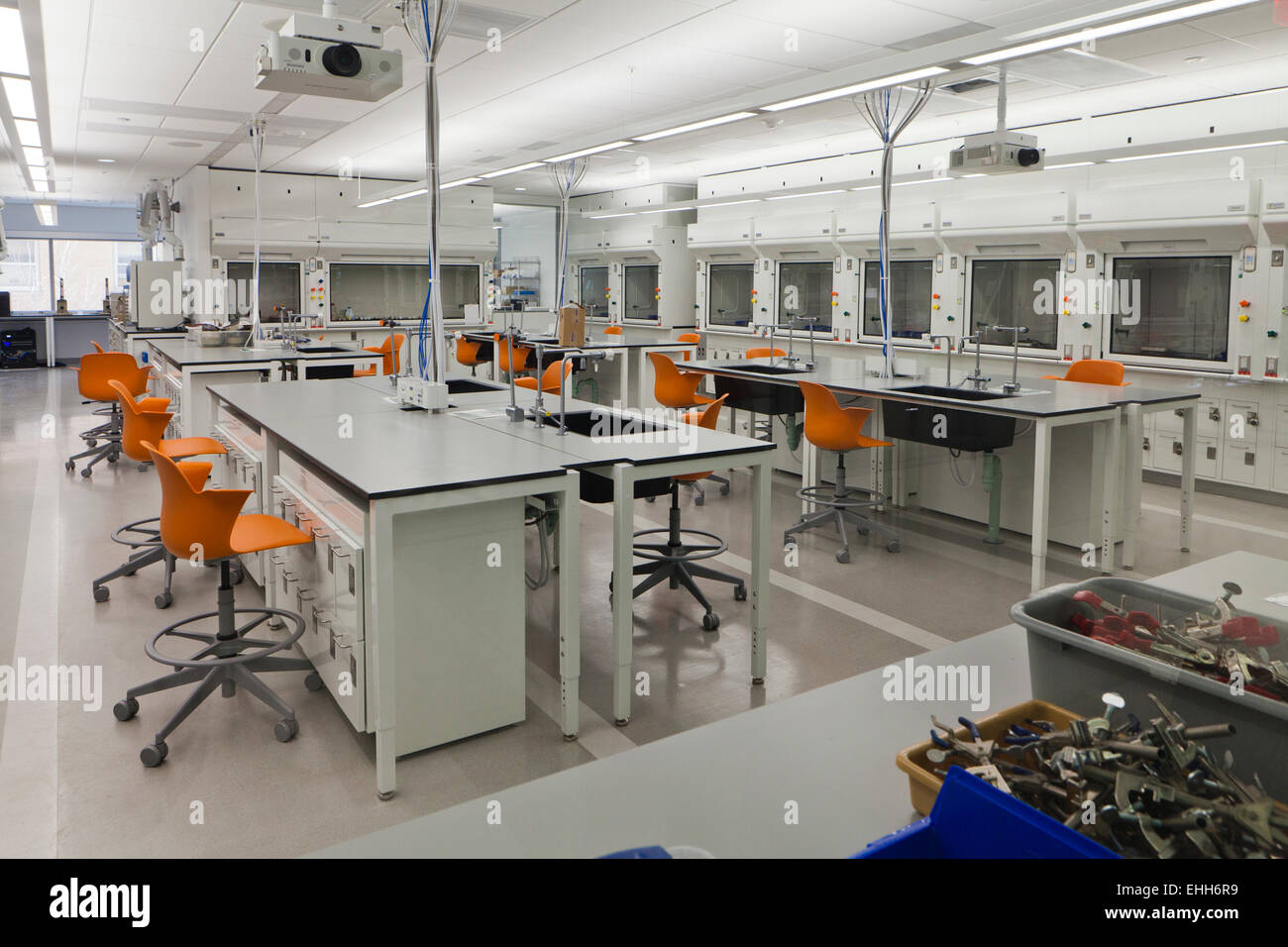 Science lab -Fotos und -Bildmaterial in hoher Auflösung – Alamy