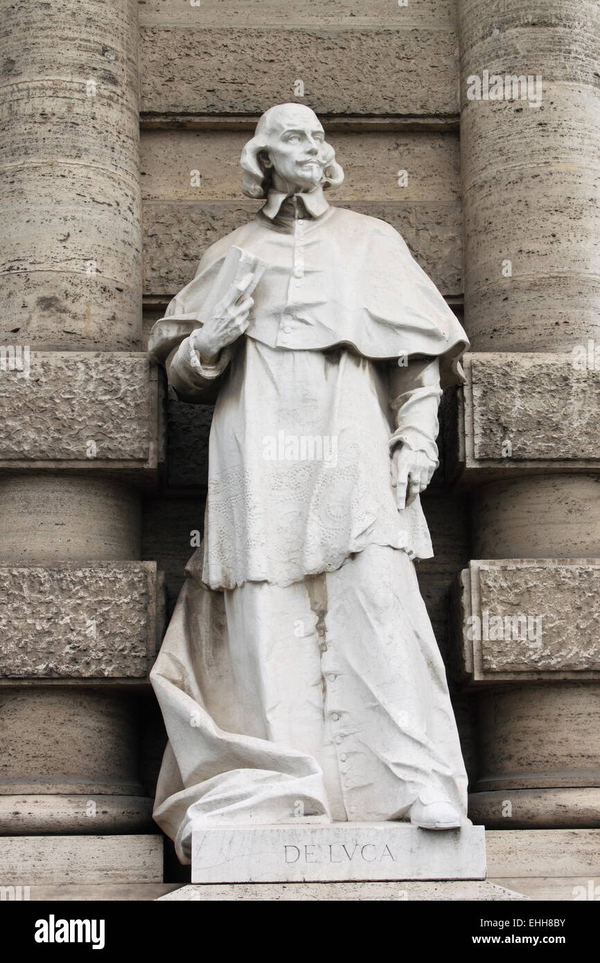 Philosoph statue -Fotos und -Bildmaterial in hoher Auflösung – Alamy