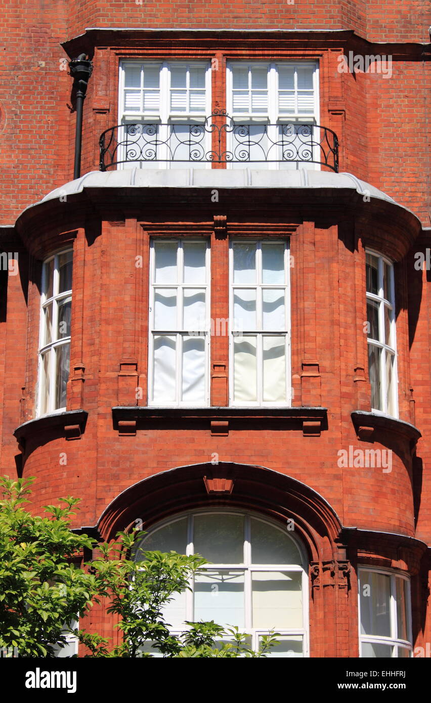 Roter backstein gebaut -Fotos und -Bildmaterial in hoher Auflösung – Alamy