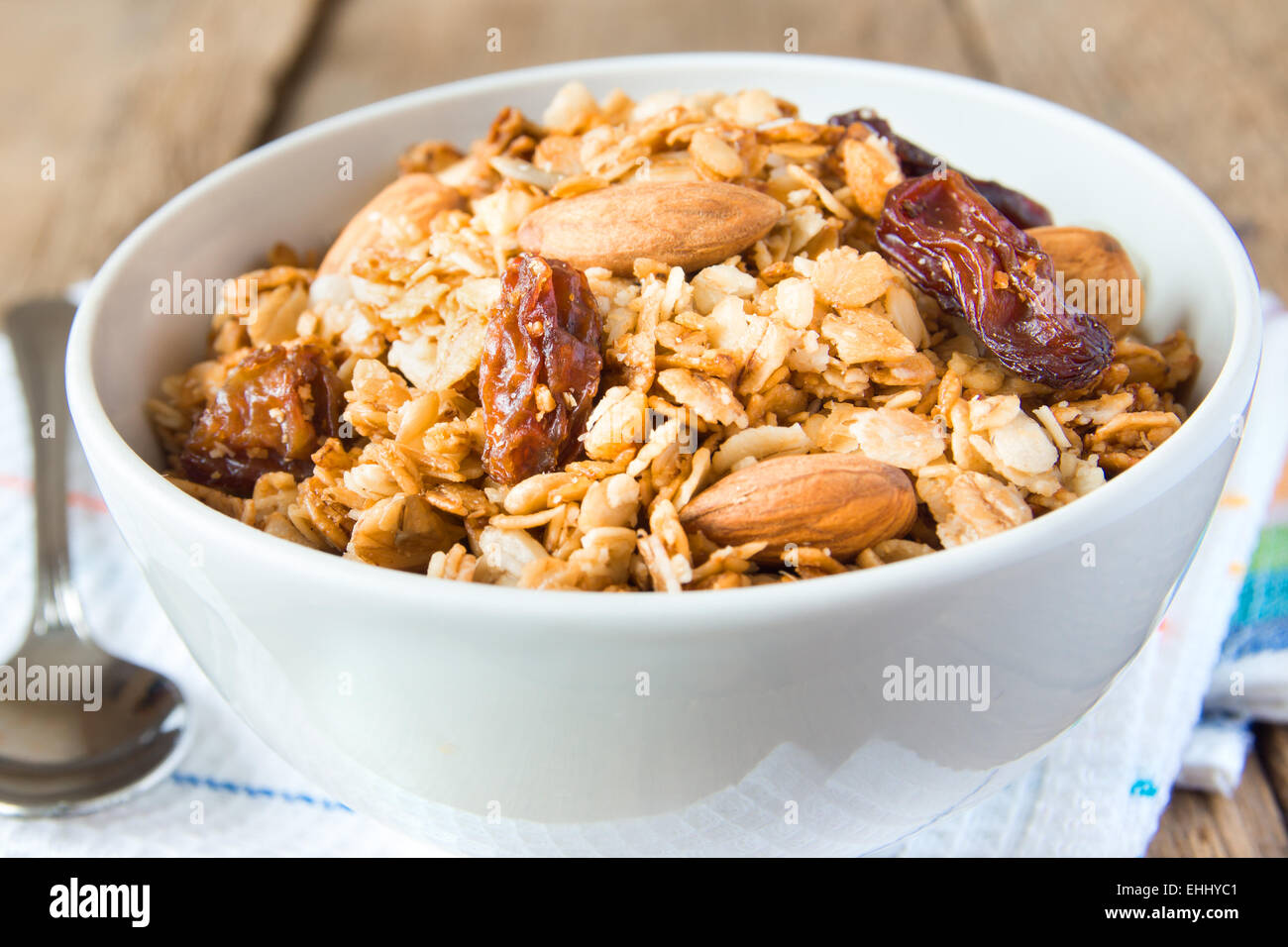 Müsli frühstück -Fotos und -Bildmaterial in hoher Auflösung – Alamy