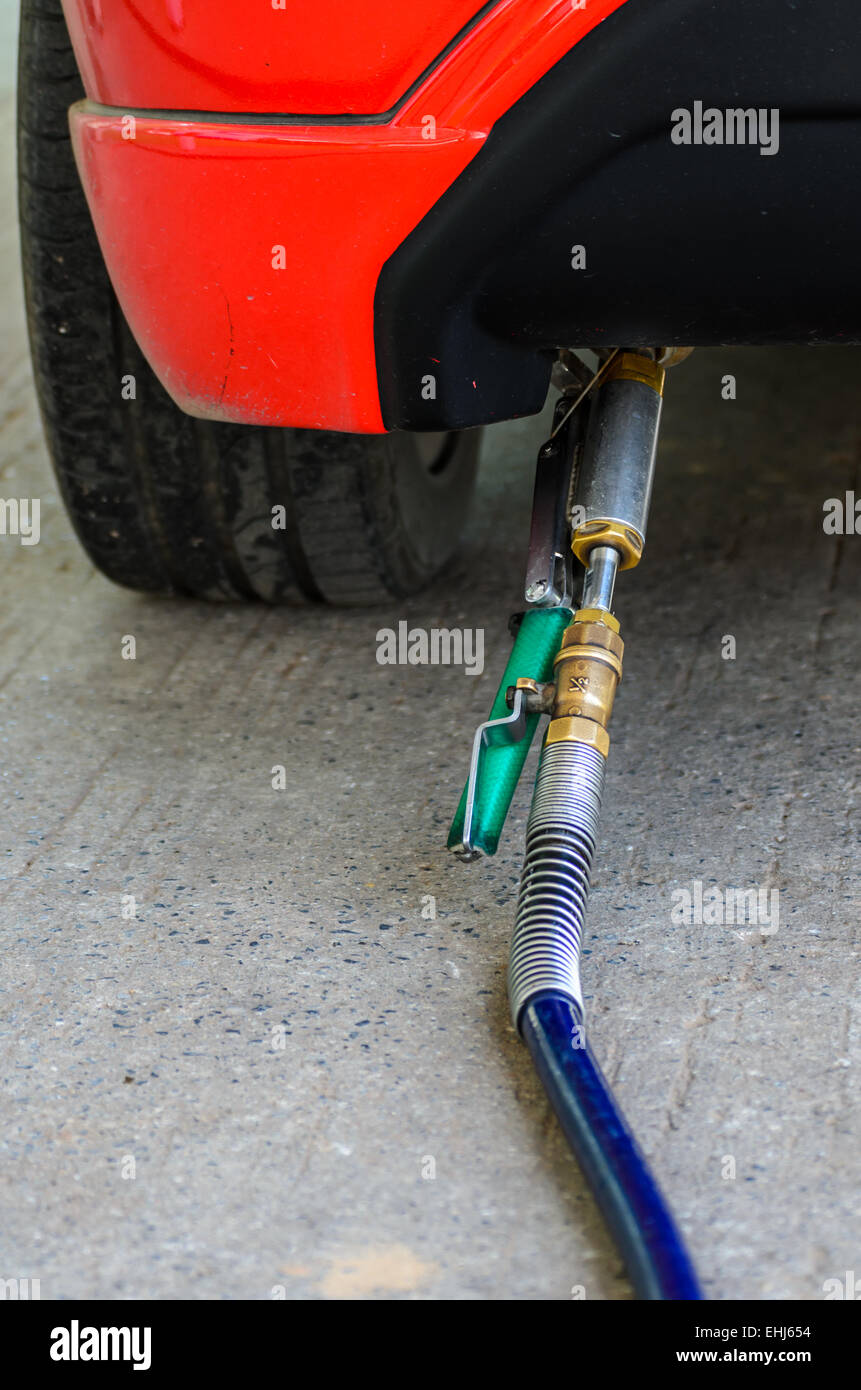 Cng station Stockfotos und -bilder Kaufen - Seite 3 - Alamy