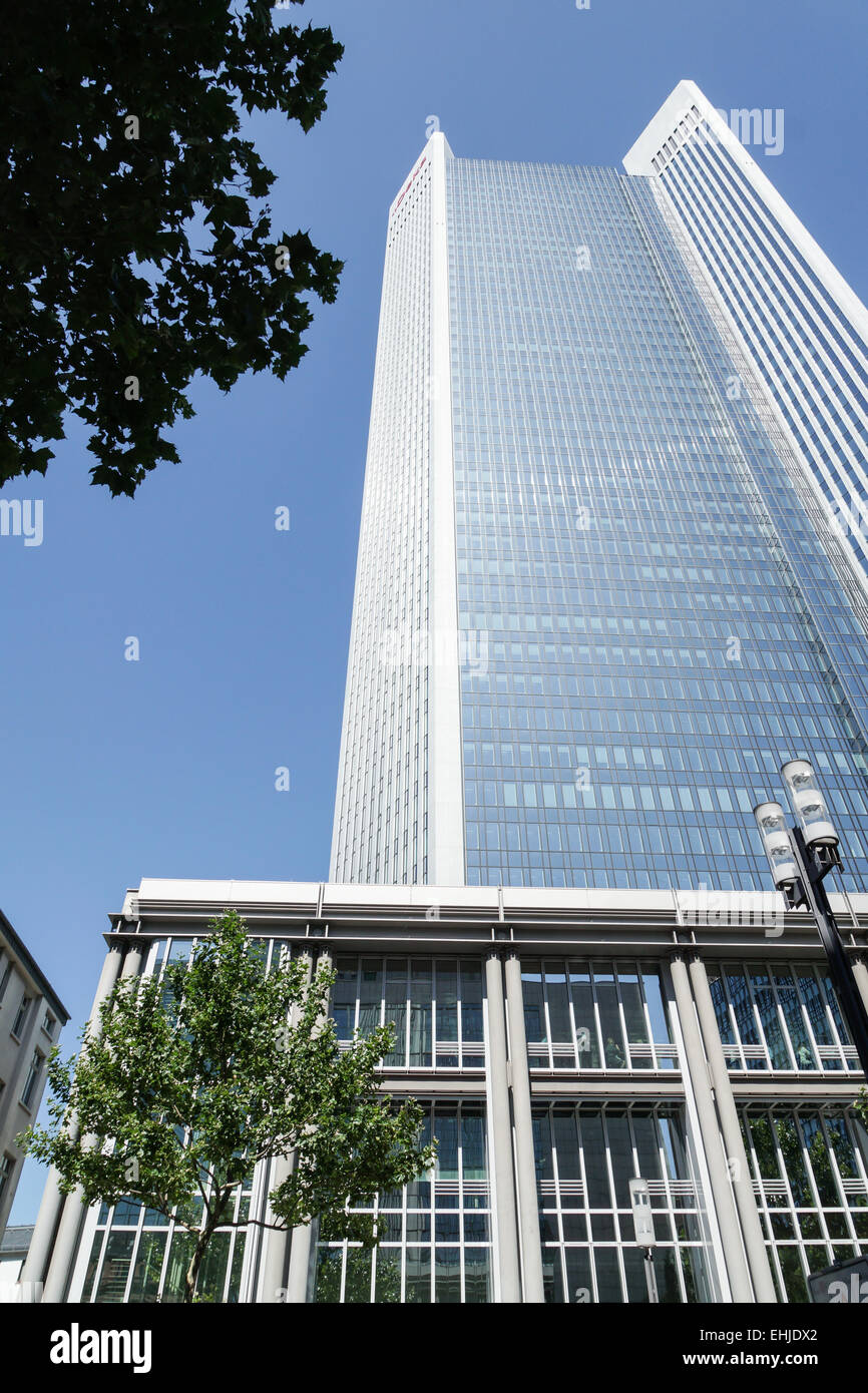 Deka bank frankfurt main -Fotos und -Bildmaterial in hoher Auflösung ...