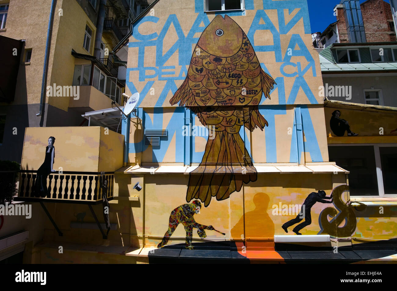 Fisch graffiti -Fotos und -Bildmaterial in hoher Auflösung - Seite 2 ...