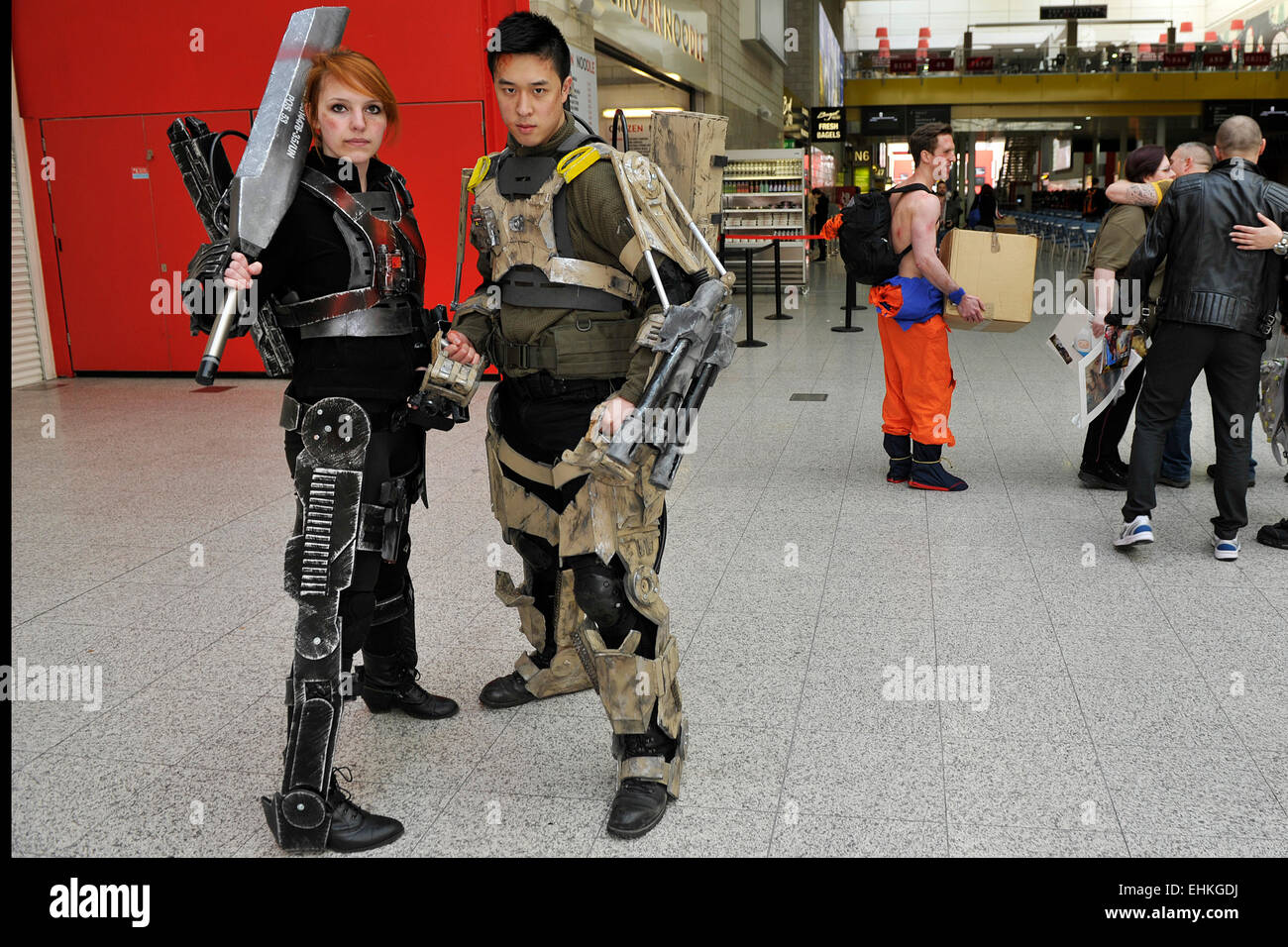 Kenny und Kerry, Cosplay-Fans besuchte er die London Super Comic ...