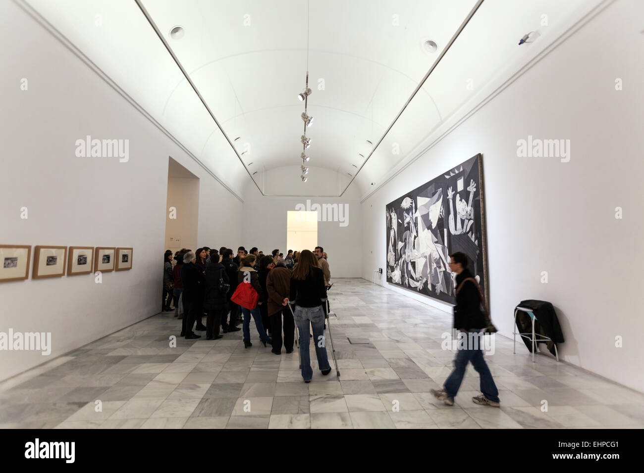 Picasso guernica reina sofia museum -Fotos und -Bildmaterial in hoher Auflösung – Alamy