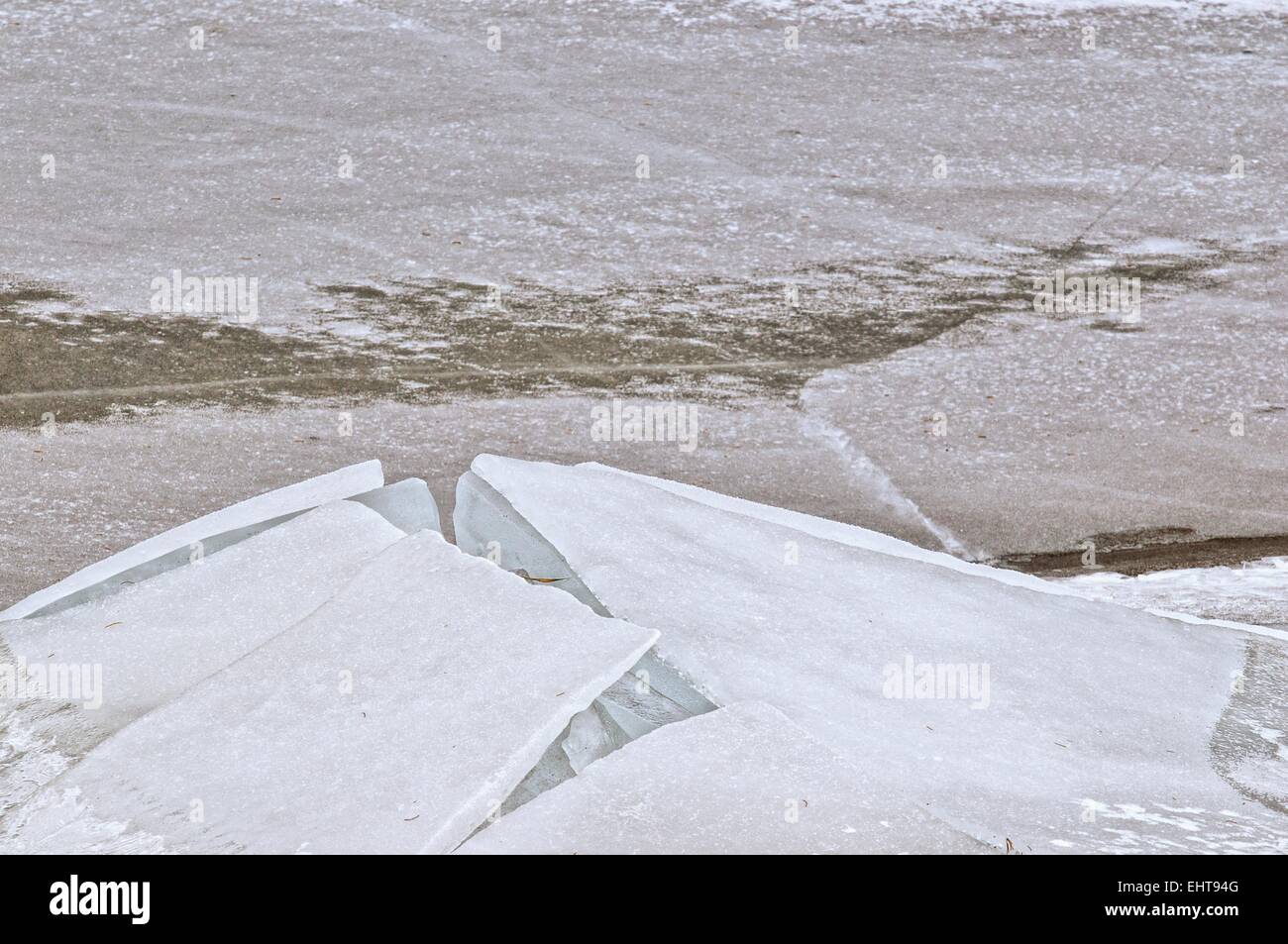 Eis brechen -Fotos und -Bildmaterial in hoher Auflösung – Alamy