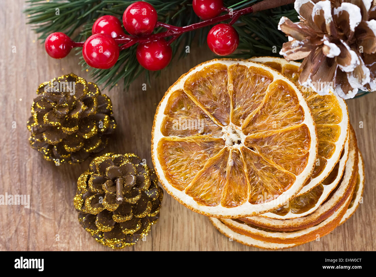 Dried orange slices -Fotos und -Bildmaterial in hoher Auflösung – Alamy
