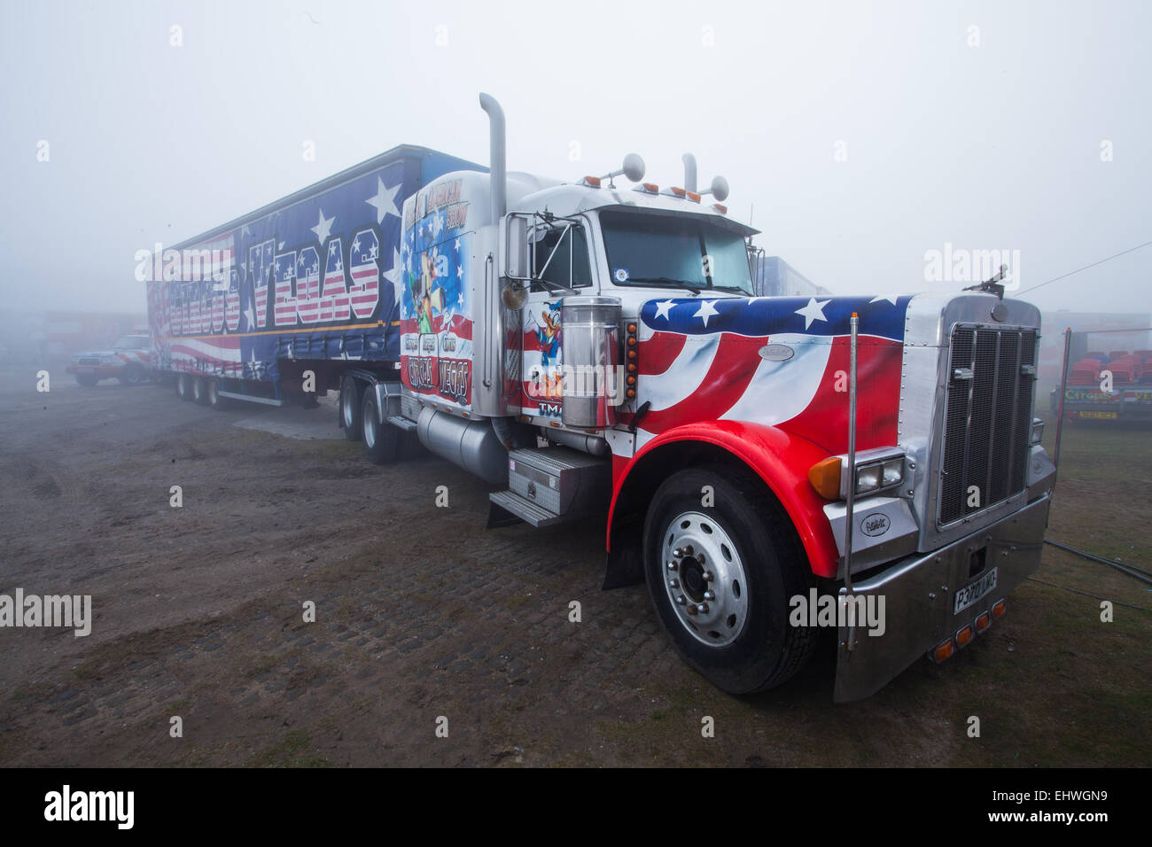 Uncle Sam's American Circus, Custom Painted Truck und Cab von USA ...