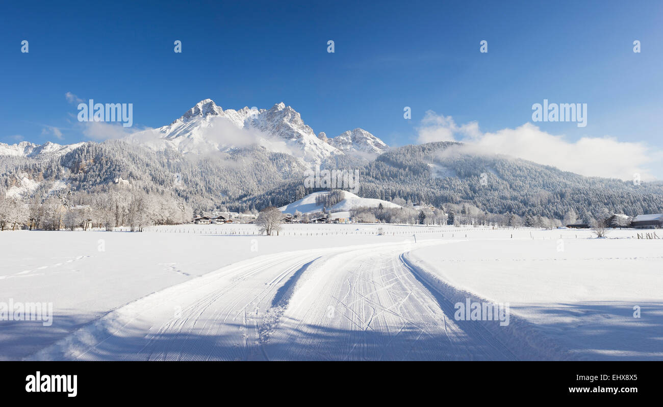 Saalfelden Vom Steinernen Meer Stockfotos und -bilder Kaufen - Alamy