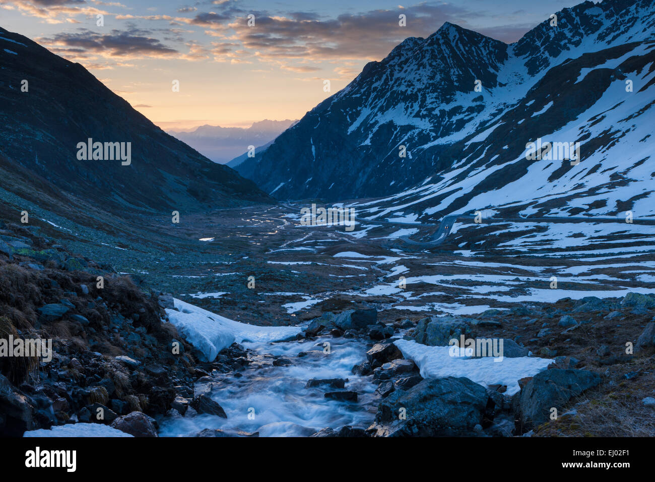 Sichtlinie engadin -Fotos und -Bildmaterial in hoher Auflösung – Alamy