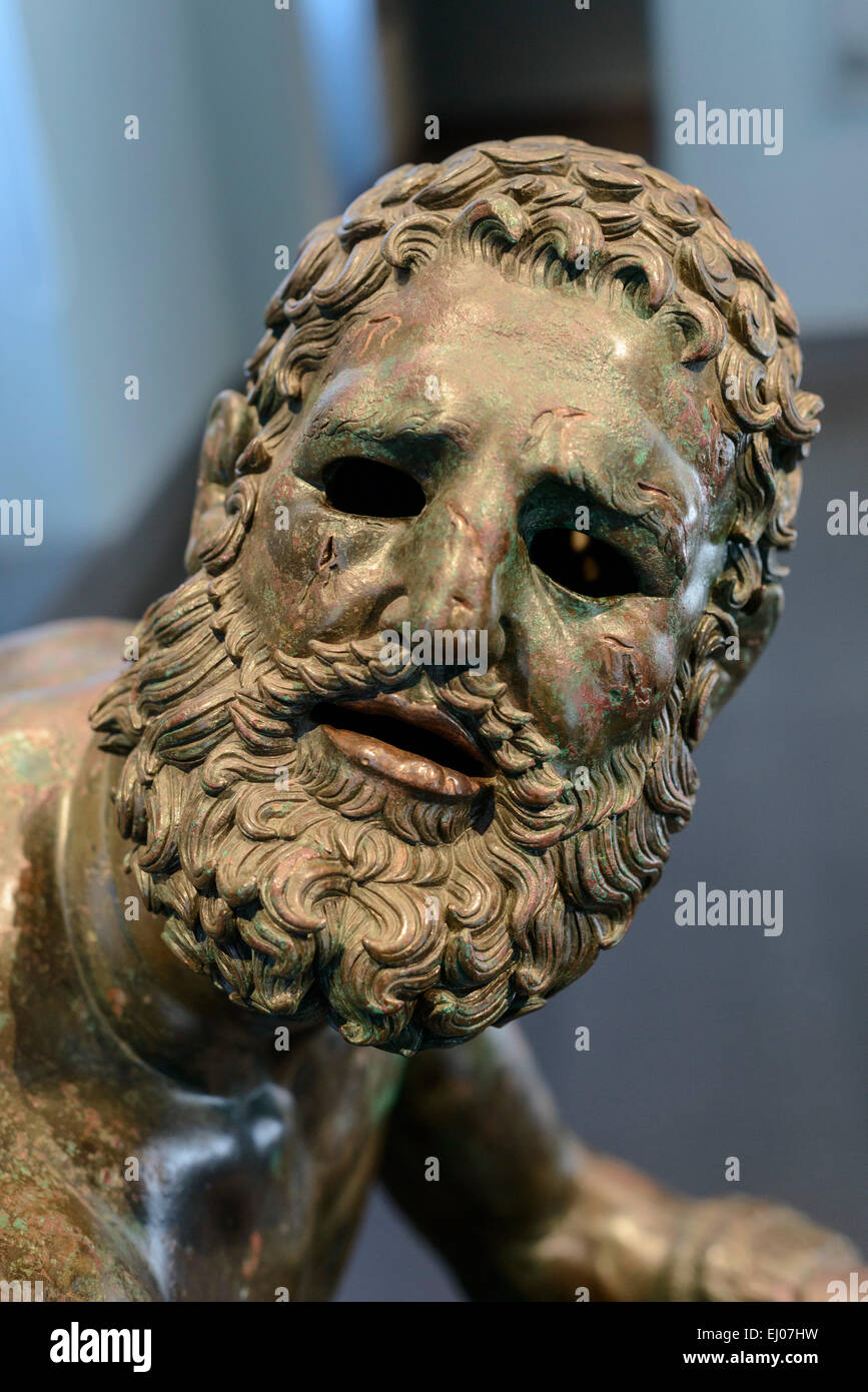 Statue des boxers -Fotos und -Bildmaterial in hoher Auflösung – Alamy