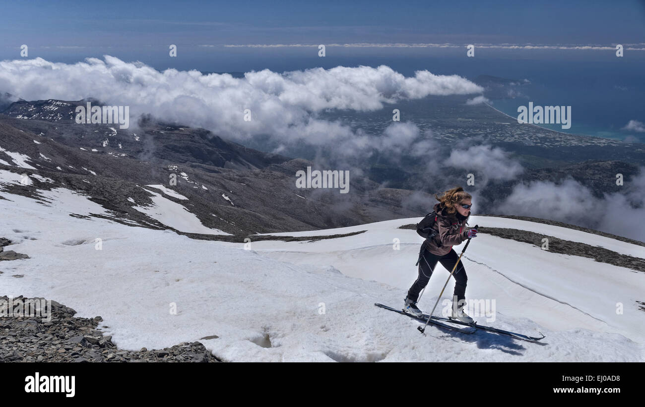 Landscape with ida mountains -Fotos und -Bildmaterial in hoher ...