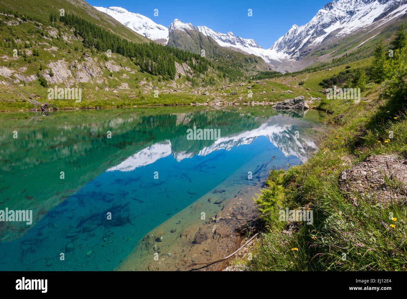 Grundsee, Schweiz, Europa, Kanton Wallis, Wallis, Lötschental, Bergsee ...