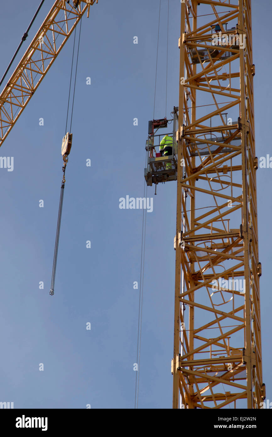 Bau aufzug -Fotos und -Bildmaterial in hoher Auflösung – Alamy