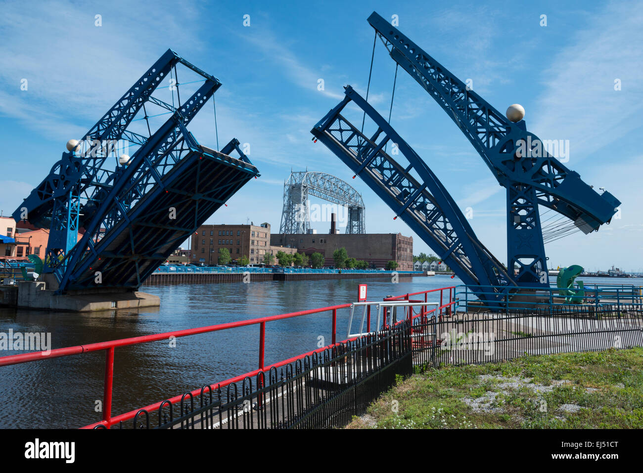 Minnesota slip bridge -Fotos und -Bildmaterial in hoher Auflösung – Alamy
