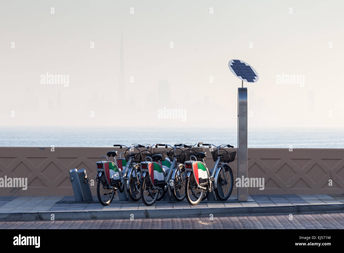 Dubai fahrrad -Fotos und -Bildmaterial in hoher Auflösung – Alamy