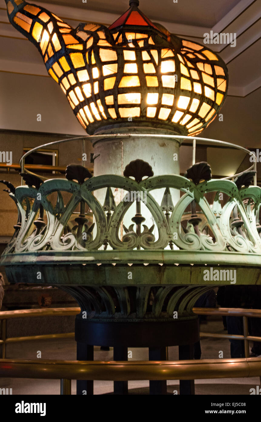 Die ursprüngliche Fackel von der Statue of Liberty, während einer ...