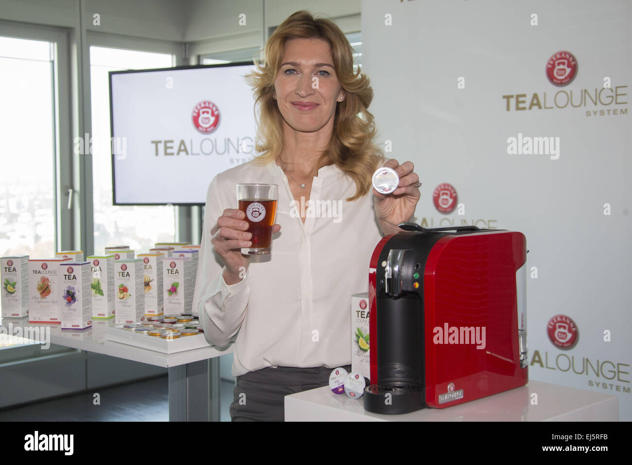 Steffie Graf Förderung der Welt Firma erste Tealounge System durch ...