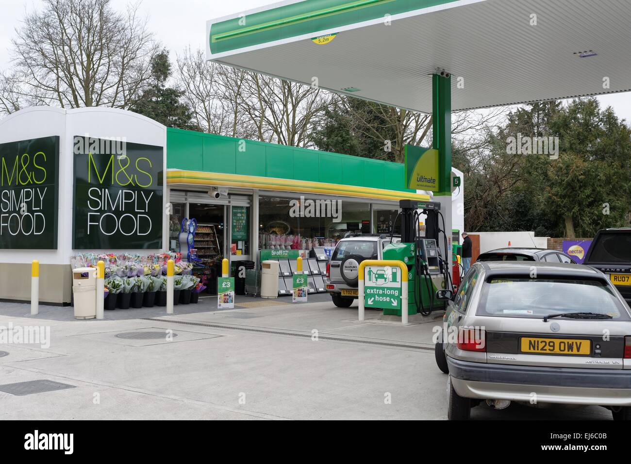 Bp petrol station uk -Fotos und -Bildmaterial in hoher Auflösung – Alamy