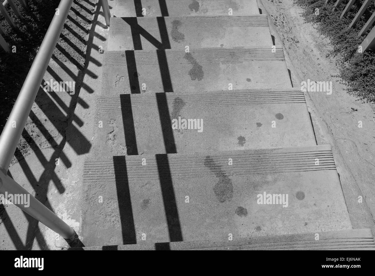 Schritte am strand -Fotos und -Bildmaterial in hoher Auflösung - Seite ...