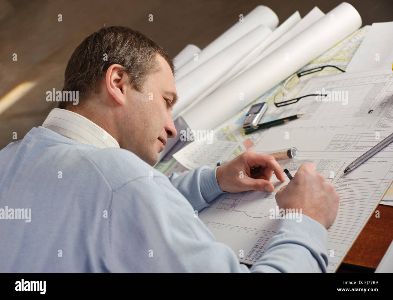 Architect designer -Fotos und -Bildmaterial in hoher Auflösung – Alamy