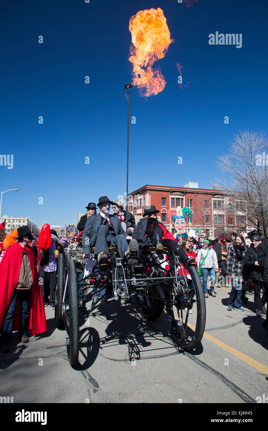 Le march du nain rouge -Fotos und -Bildmaterial in hoher Auflösung – Alamy