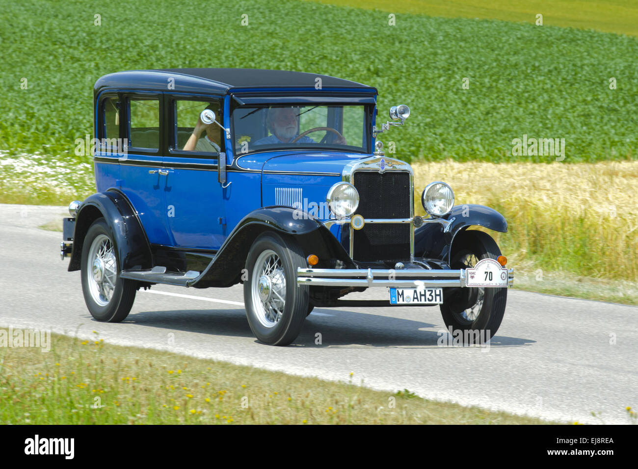 Alte rallye autos -Fotos und -Bildmaterial in hoher Auflösung – Alamy