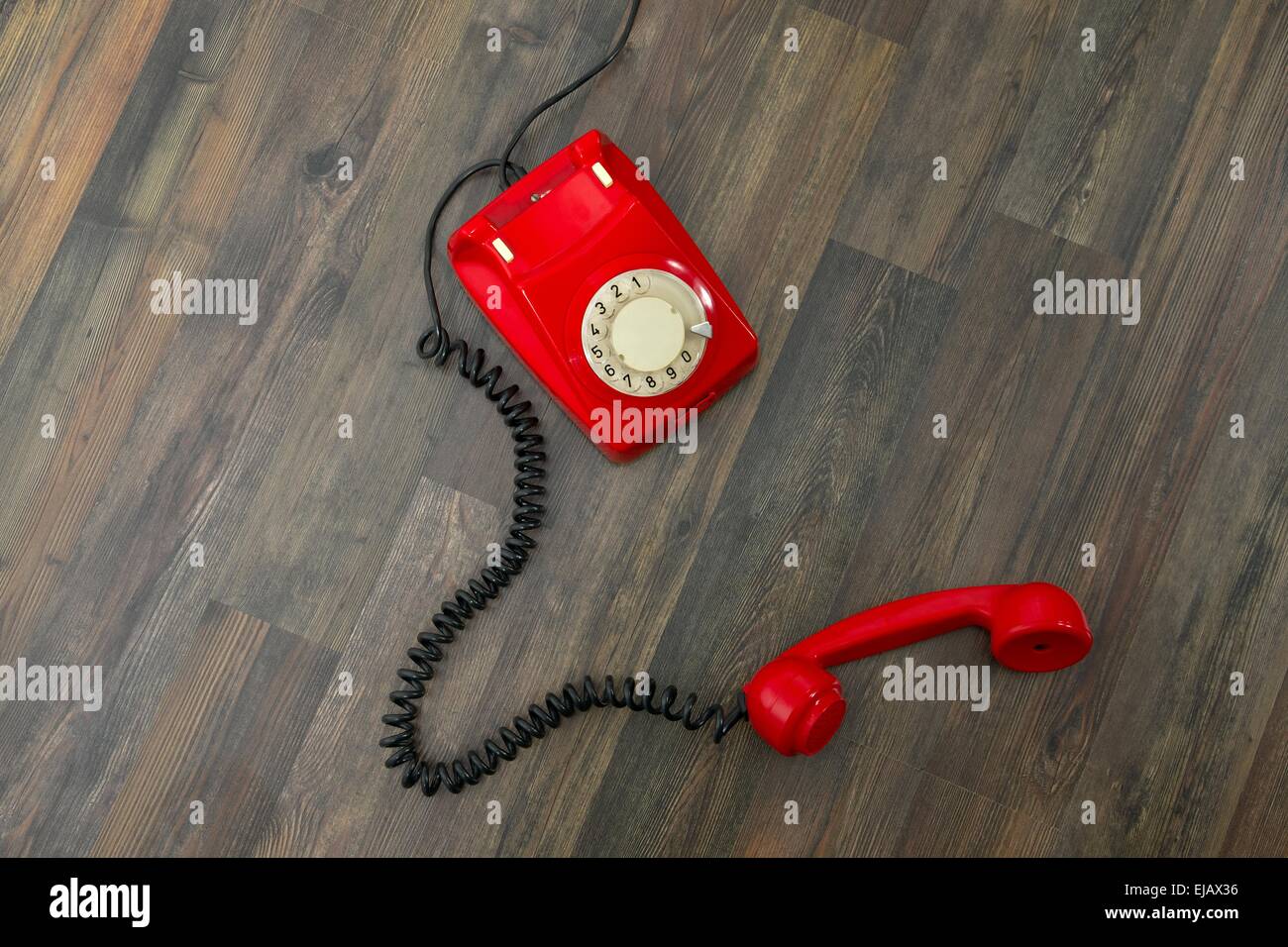 Rotes ziffernblatt -Fotos und -Bildmaterial in hoher Auflösung – Alamy