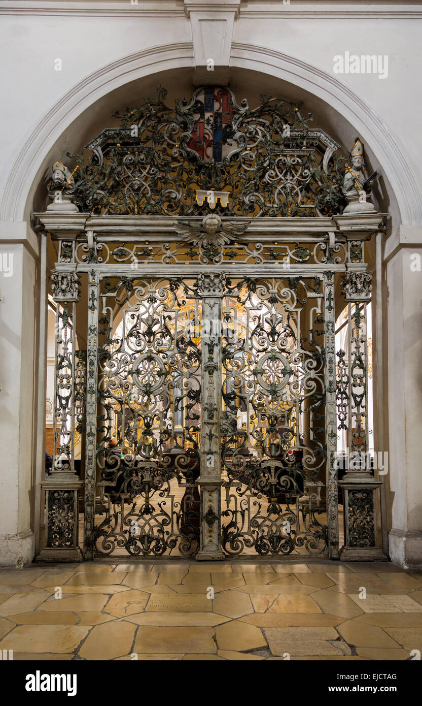 St emmeram basilica -Fotos und -Bildmaterial in hoher Auflösung – Alamy