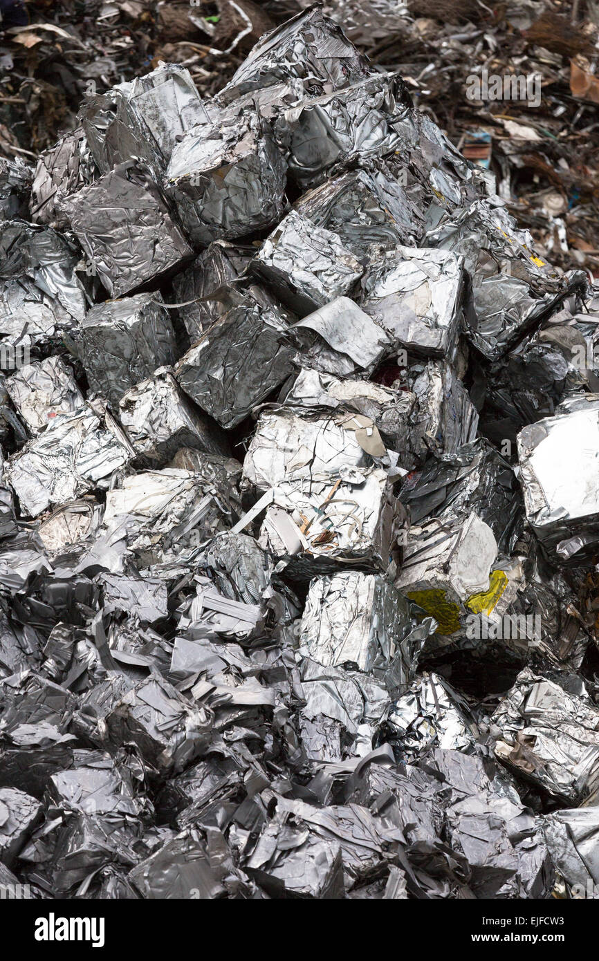 Schrott metalle -Fotos und -Bildmaterial in hoher Auflösung – Alamy