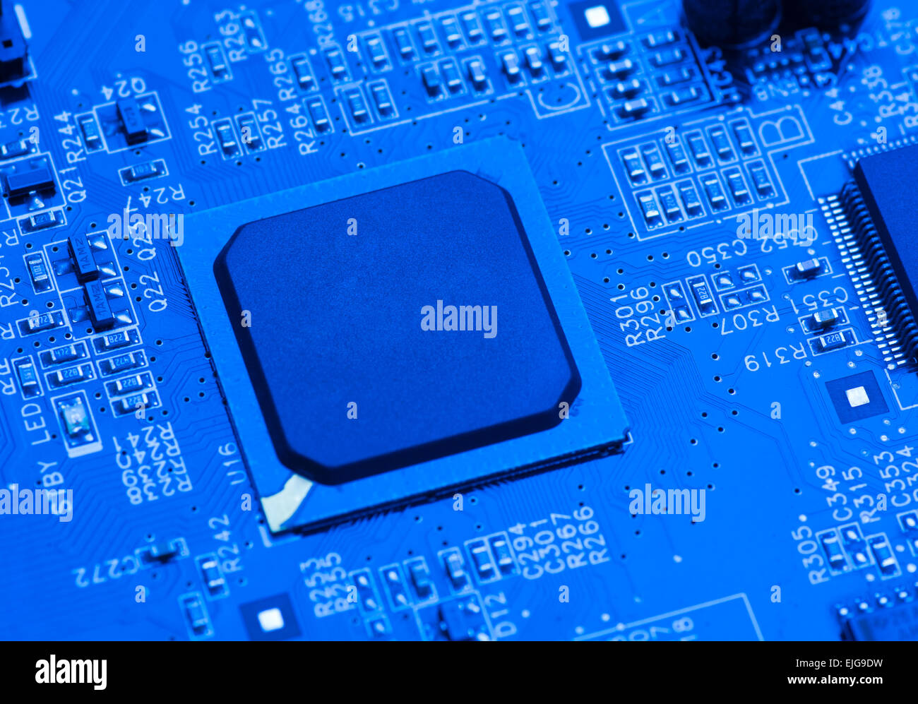 Circuit board repair -Fotos und -Bildmaterial in hoher Auflösung – Alamy