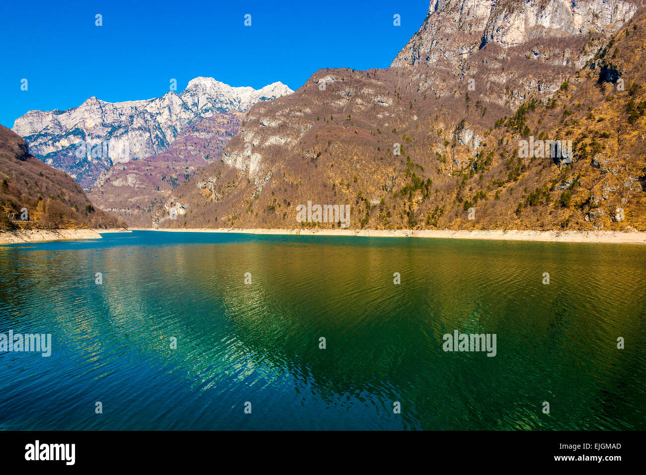Lago del mis -Fotos und -Bildmaterial in hoher Auflösung – Alamy