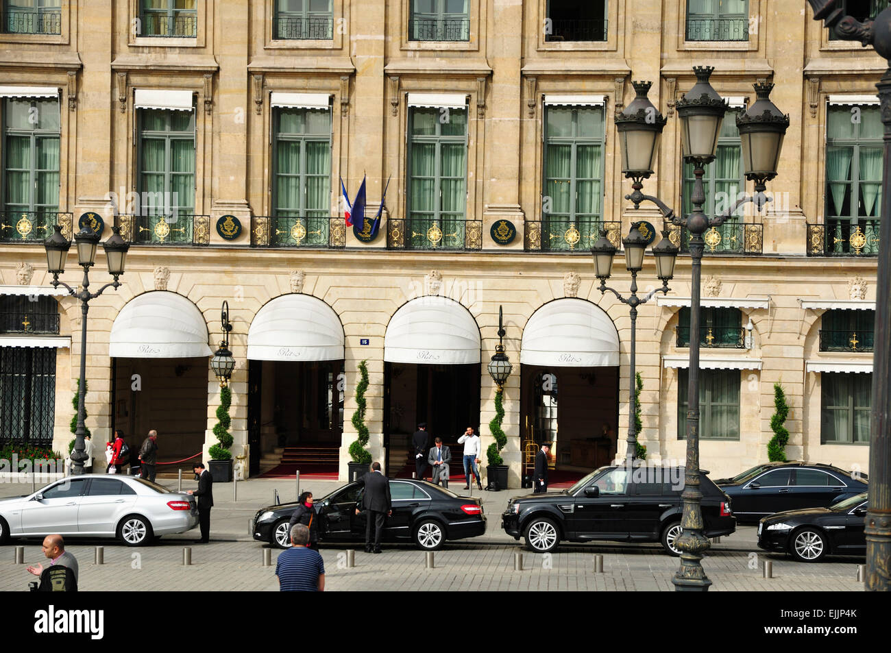 Hotel ritz, paris -Fotos und -Bildmaterial in hoher Auflösung – Alamy