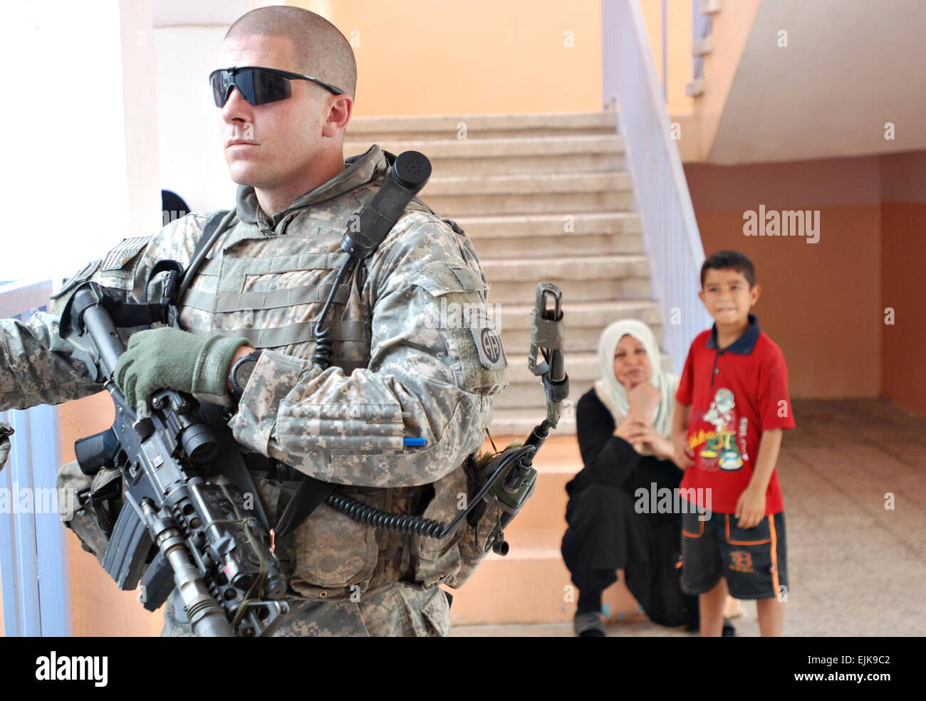 2nd bct 82nd airborne division -Fotos und -Bildmaterial in hoher ...