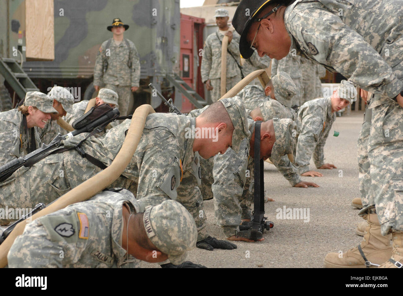 Fob warrior -Fotos und -Bildmaterial in hoher Auflösung – Alamy