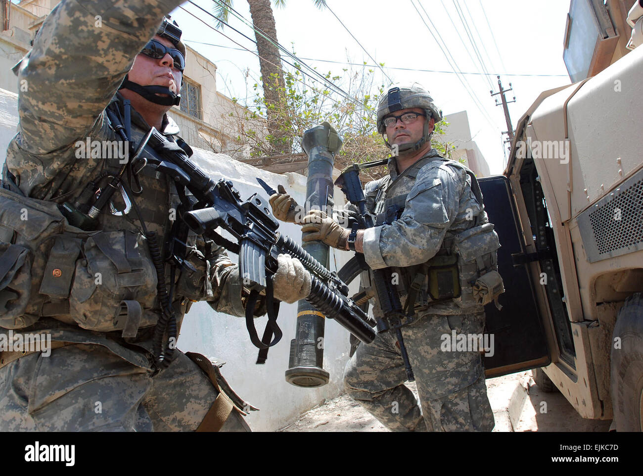 2nd bct 82nd airborne division -Fotos und -Bildmaterial in hoher ...
