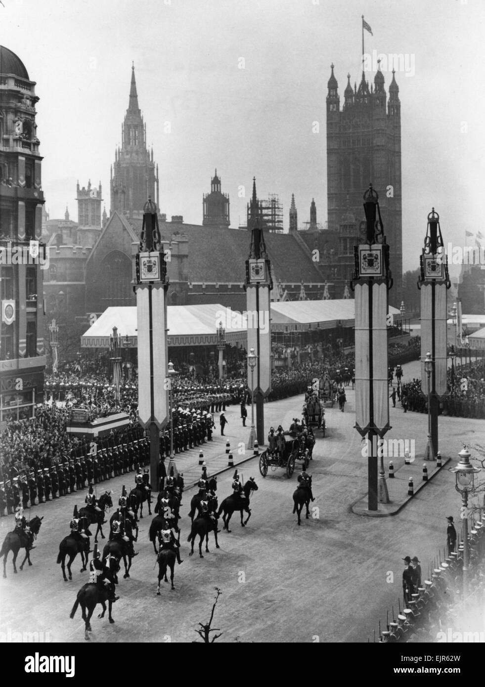 Krönung von König George VI. Luftaufnahme der Prozession in Fortschritt ...