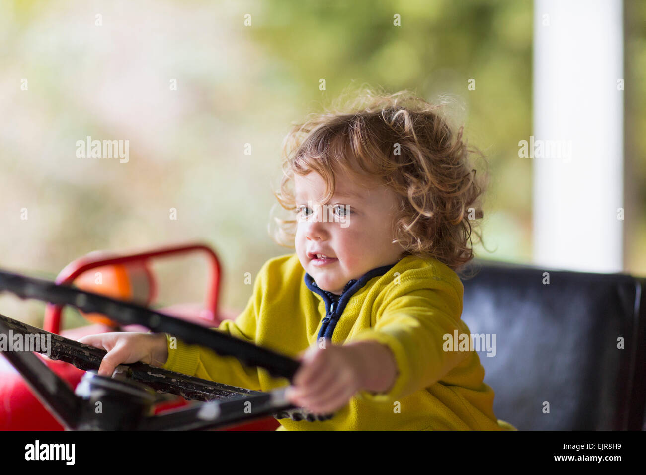 Baby traktor -Fotos und -Bildmaterial in hoher Auflösung – Alamy